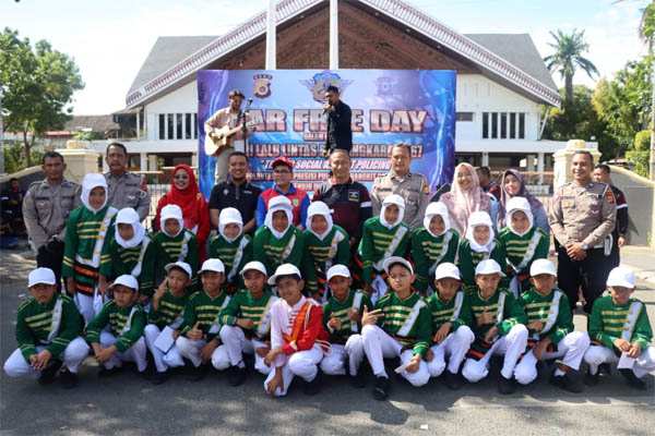 polda aceh_hari lalulintas_1 – Halaman 7